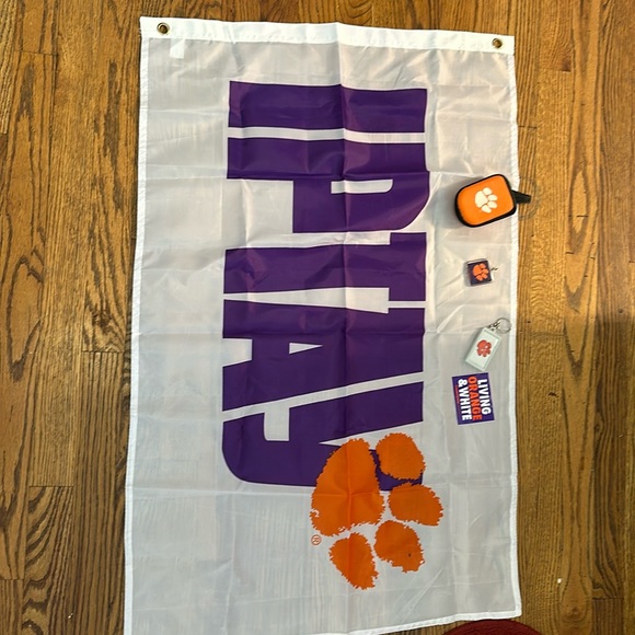 Accessories | Clemson Tiger Itemsiptay Flag Phone Holder 2 Key Chains ...